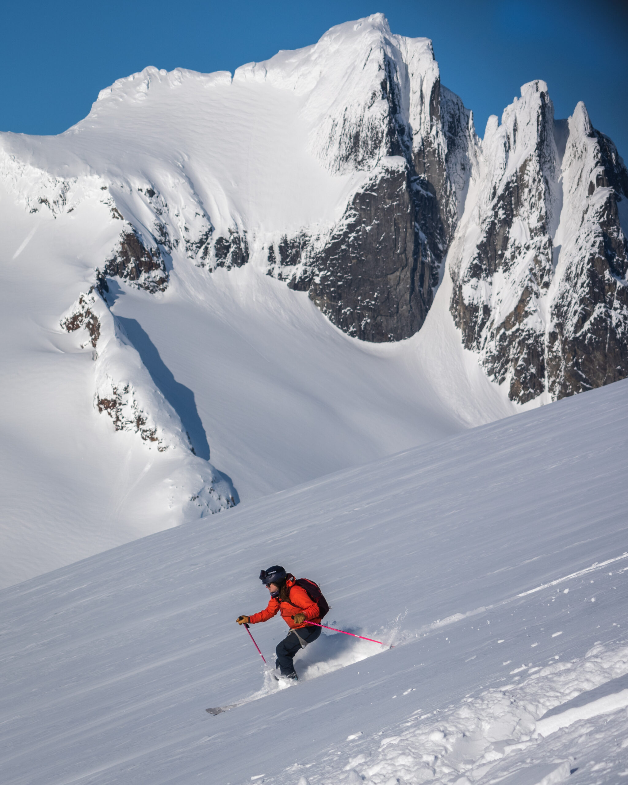 Daily Heliskiing – Alaska Powder Powder Descents